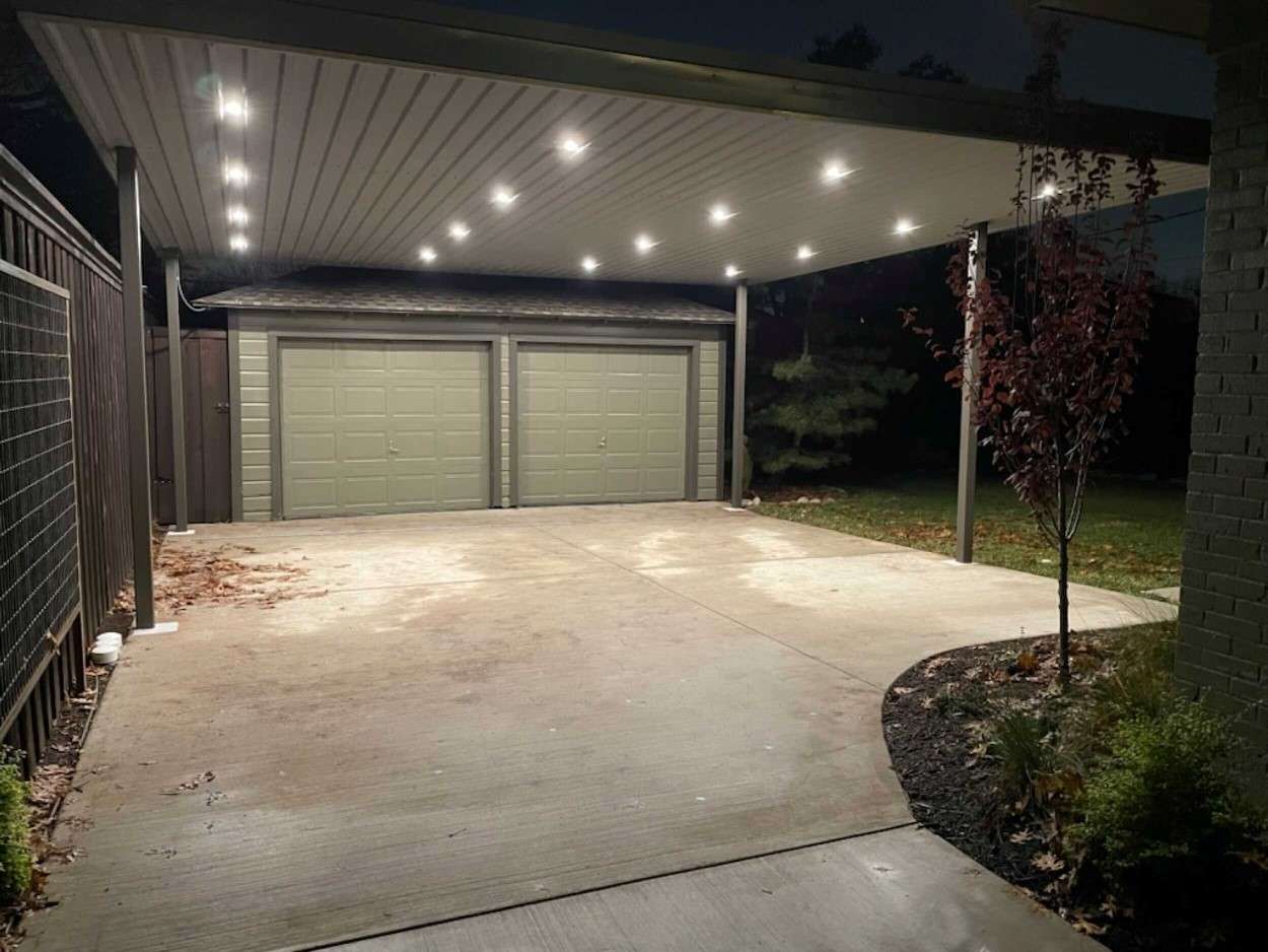 Carport with Ceiling - 78 Fence